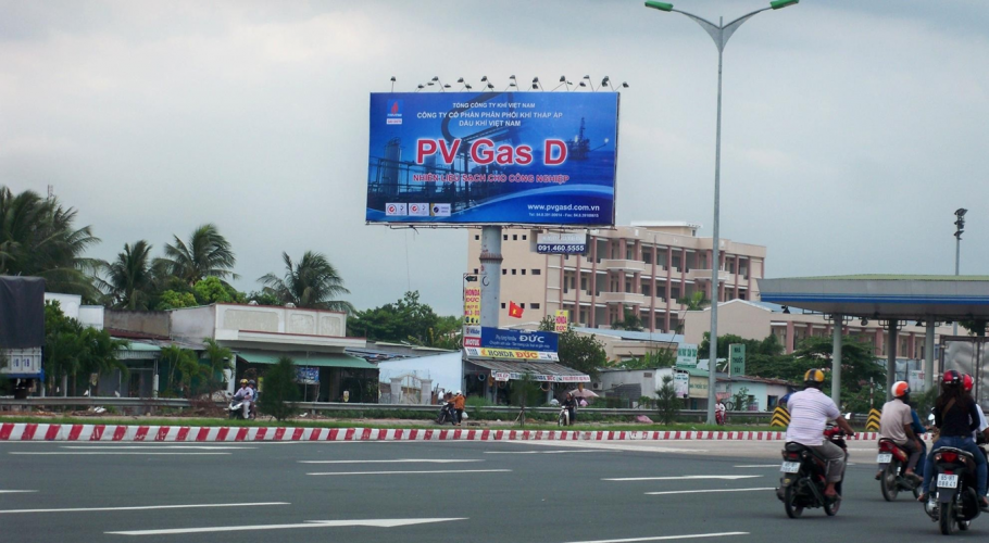 Vietnam outdoor advertising agency - VN largest platform for OOH ads