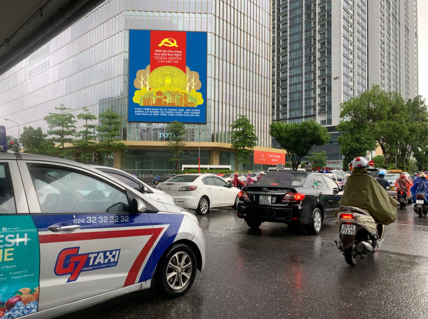 man-hinh-led-29-lieu-giai-ha-noi-3 - Shojiki.vn